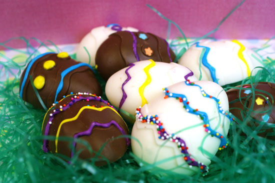 Chocolate Easter Eggs | CANDIQUIK