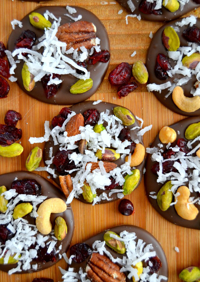 White Chocolate Petit Fours | CANDIQUIK