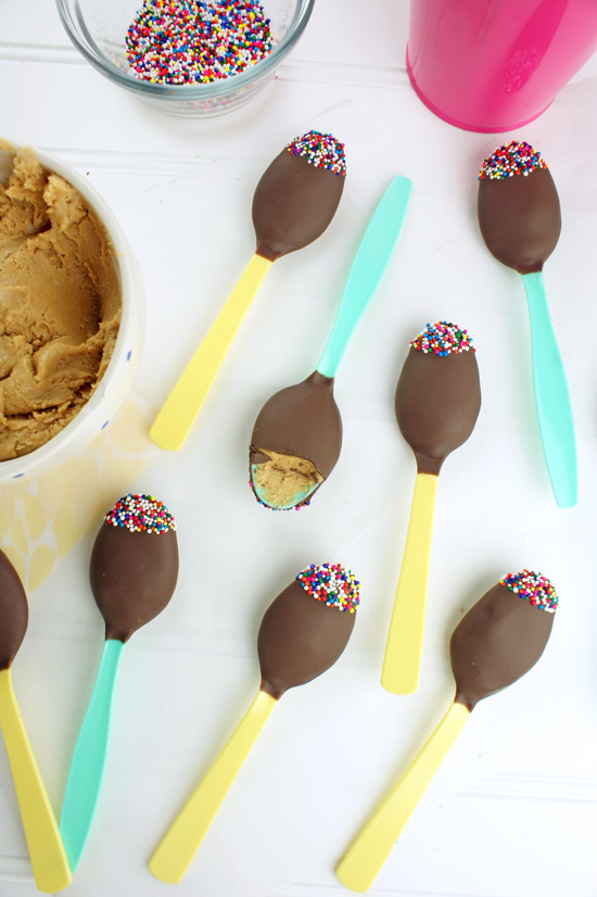 Peanut Butter Truffle Chocolate Spoons | CANDIQUIK